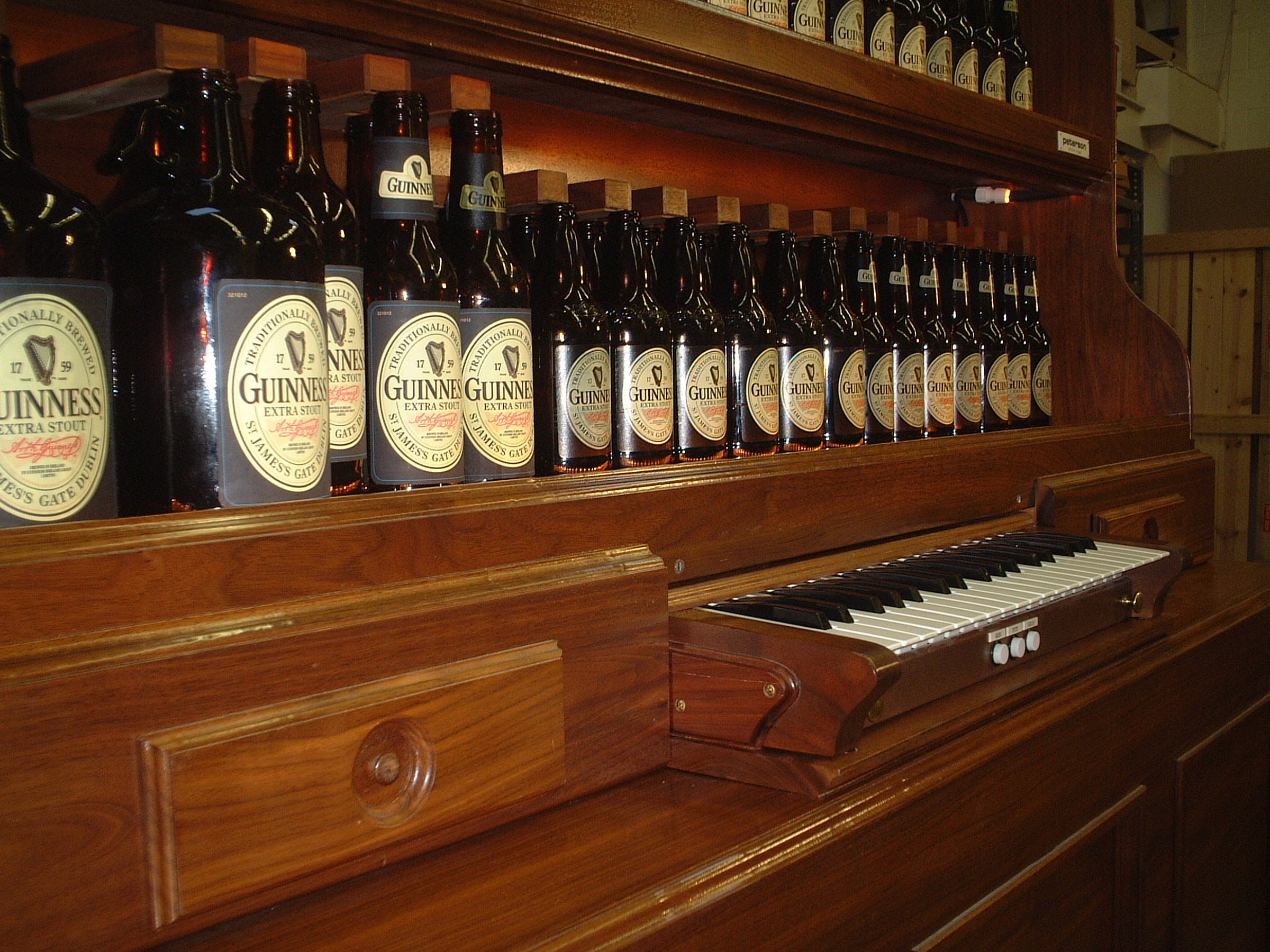 Peterson Beer Bottle Organ